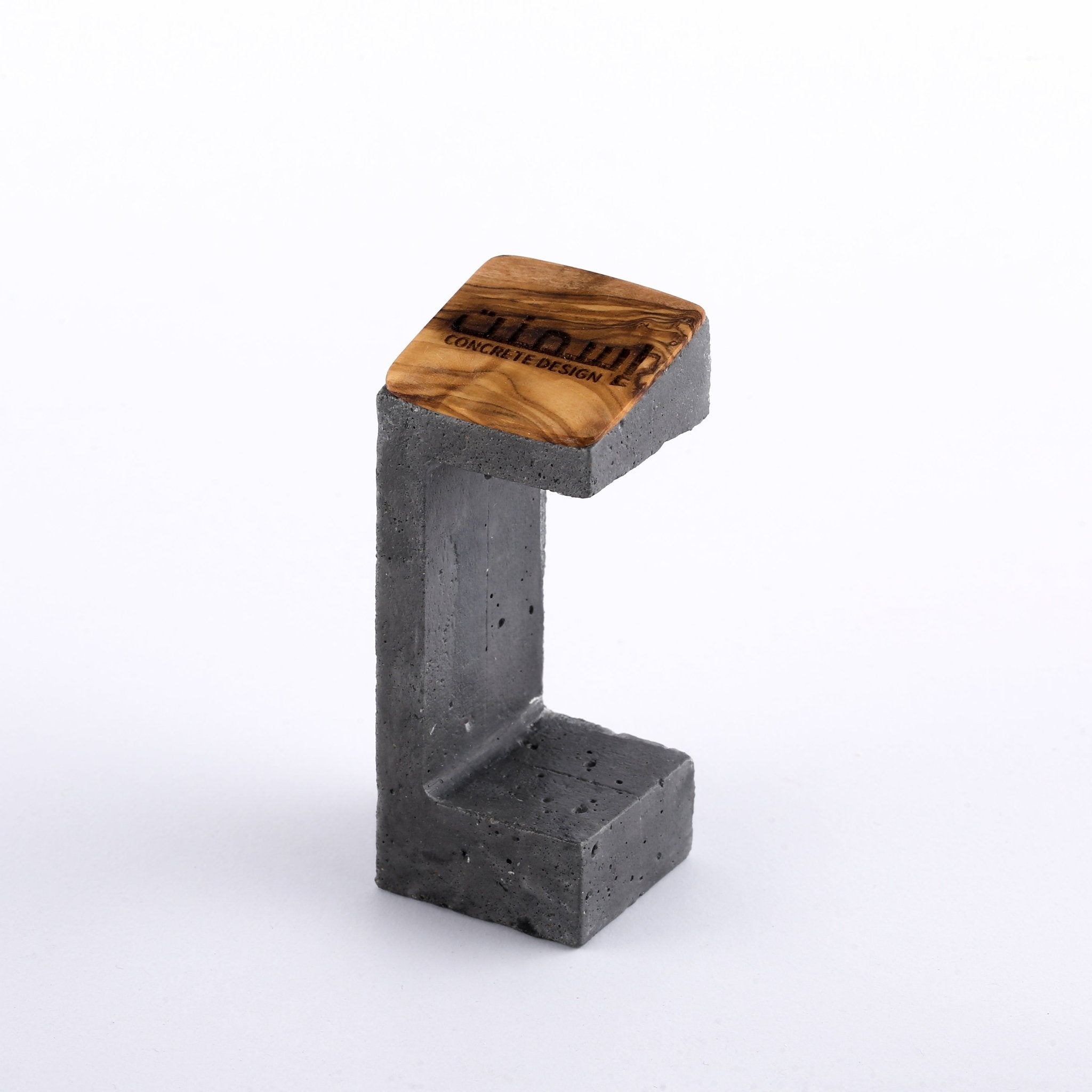 Support Prestige en béton GFRC – Ismant